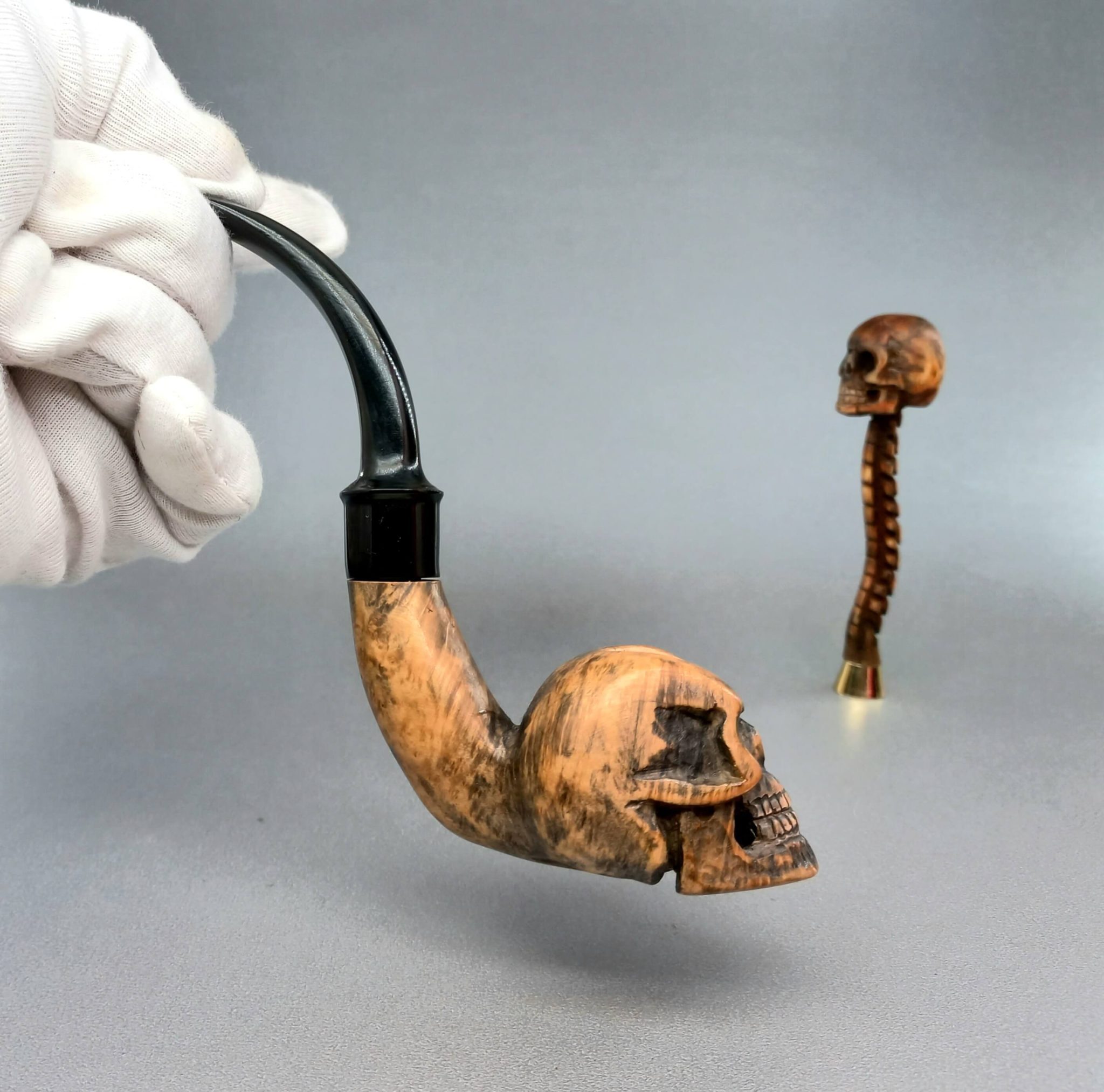 Skull Alien Briar Pipe, Scary Pipe - Vienna Meerschaum